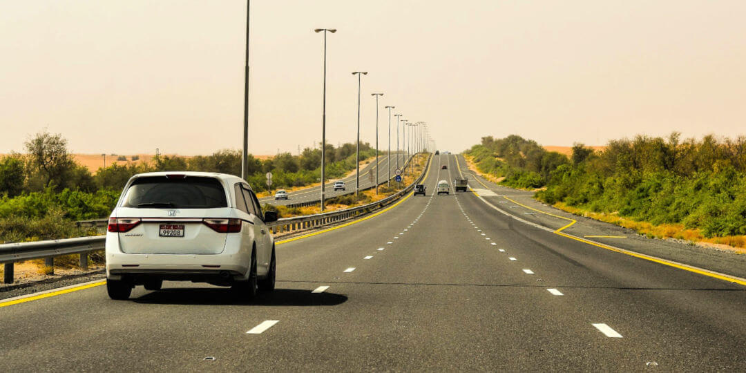 Getting From Dubai to Abu Dhabi; The Easiest Ways in 2026 • Family ...
