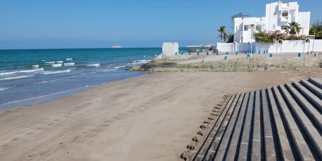 10 Most Beautiful Beaches in the Middle East • Family Travel in the ...